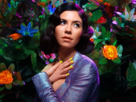 Marina And The Diamonds Id Rather People Listen To My Music Instead