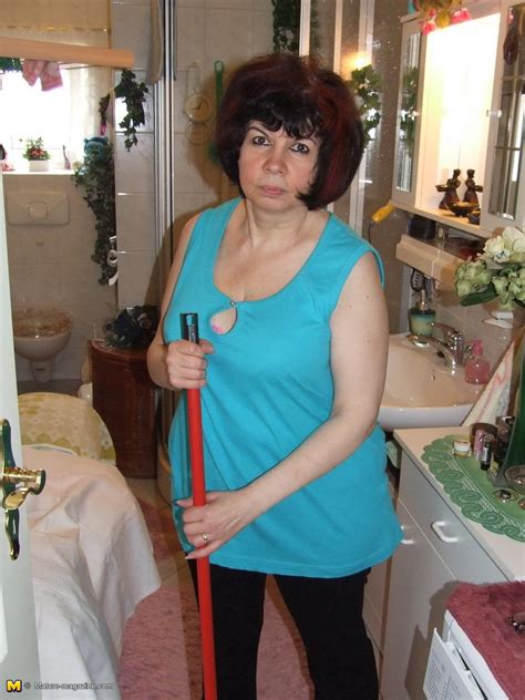 Chubby Mature Amateur Gets Naughty Porn Pictures XXX Photos Sex Images 2695794 PICTOA