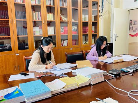 【抓党建 促发展】学校党委组织部开展党员档案专项审查工作 桂林信息科技学院