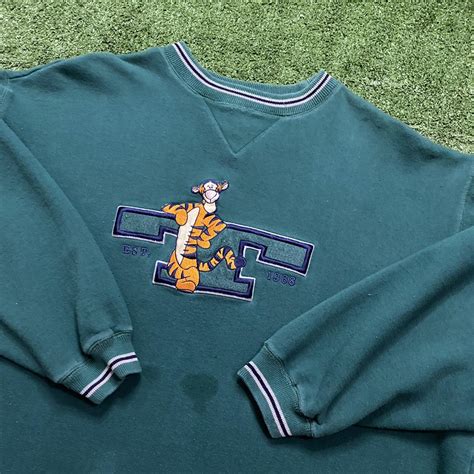 Vintage 90s Disney Tiger Boxy Sweatshirt This Depop