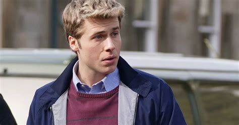 Netflix The Crowns Prince William And Kate Actors Spotted Filming