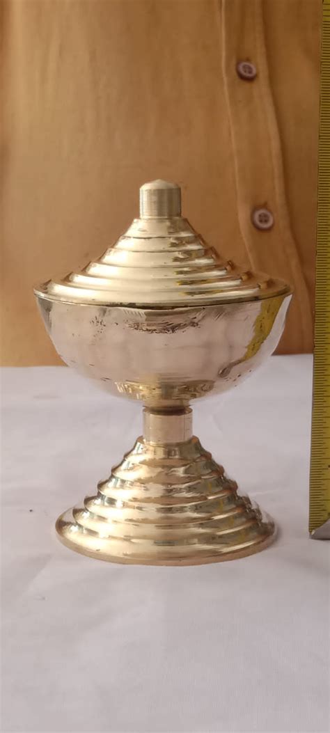 සමාධි පිත්තල භාණ්ඩ සහ පිලිම