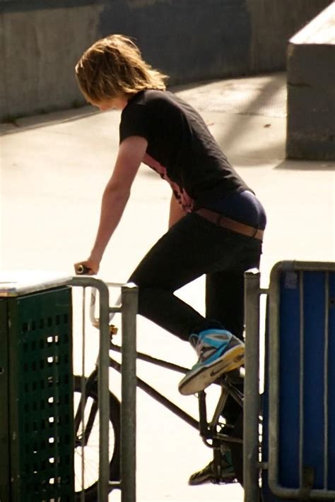 Pin On Skate Sags