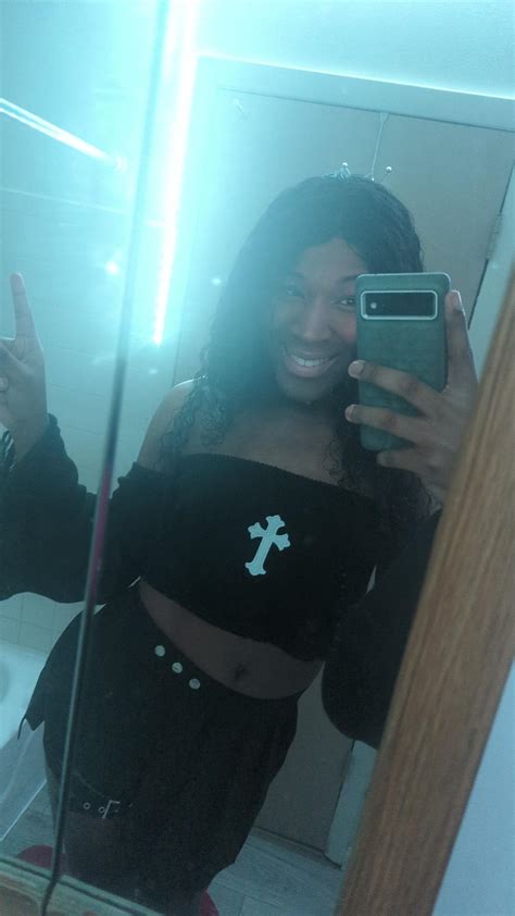 Felt Really Cute R Trans