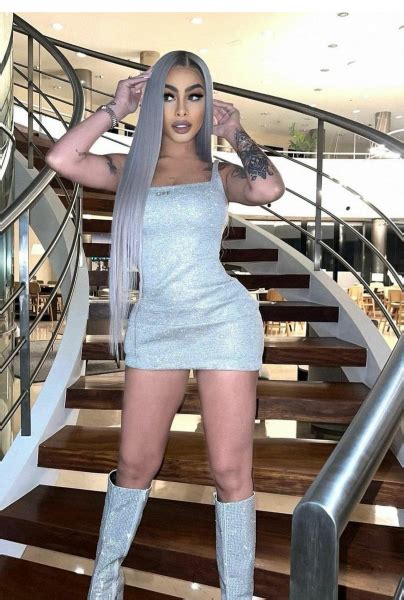 3 Claves Para Vestir Como La Esposa De Anuel Y No Morir En El Intento Quiero Celebridades