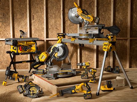 Dewalt Unveils Flexvolt System Acme Tools