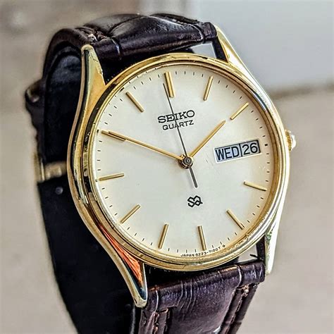 1980 Seiko Sq Quartz Wristwatch Ref 8223 7089 Daydate Indicator Watc