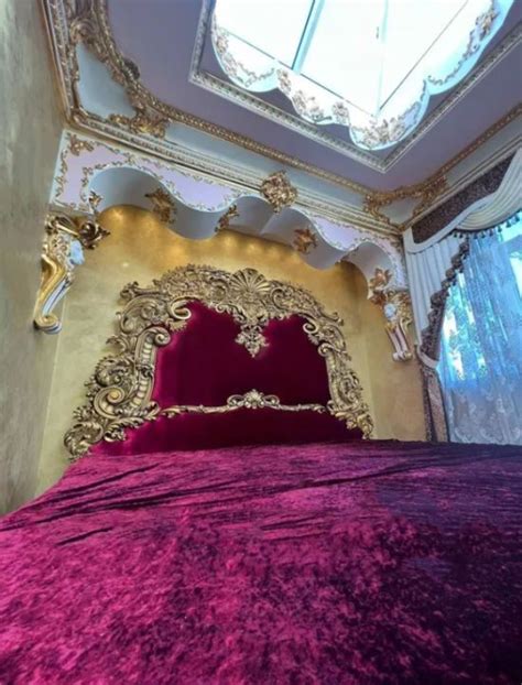 Розглянемо обмін на будинок на Кіпрі в Одесі продають квартиру в золоті янголах та з