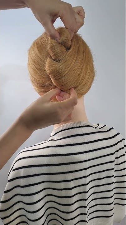 알고보면 쉬운 업스타일 올림머리 빗핀 꽂는 방법 Youtube 알고보면 쉬운 업스타일 올림머리 빗핀 꽂는 방법 Youtube
