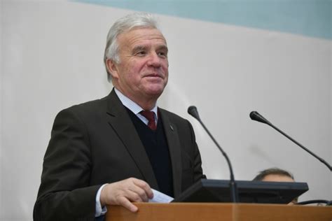 МАГІСТРИ КАФЕДРИ ЕКОНОМІКИ ОТРИМАЛИ ОМРІЯНІ ДИПЛОМИ
