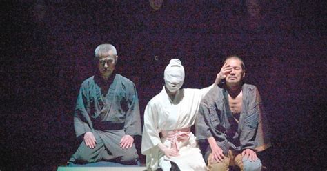 Review Shun Kin Knows The Art Of Seduction Los Angeles Times