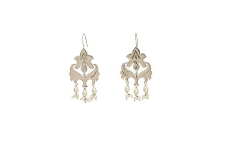Tircha Earring