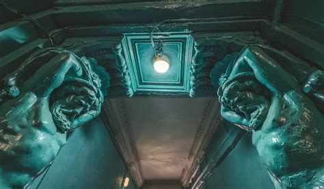 Тайная жизнь дворов и доходных домов Петербурга 🧭 цена экскурсии 650 ...