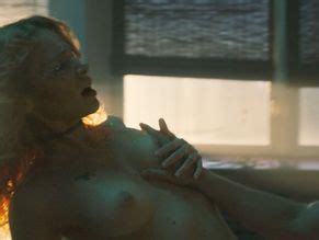 VANESSA ALEKSANDER Nude AZNude