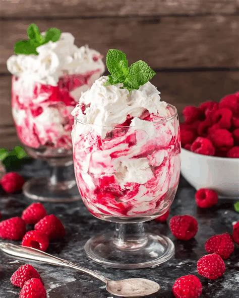 Easy Raspberry Eton Mess The Best 5 Minute Dessert