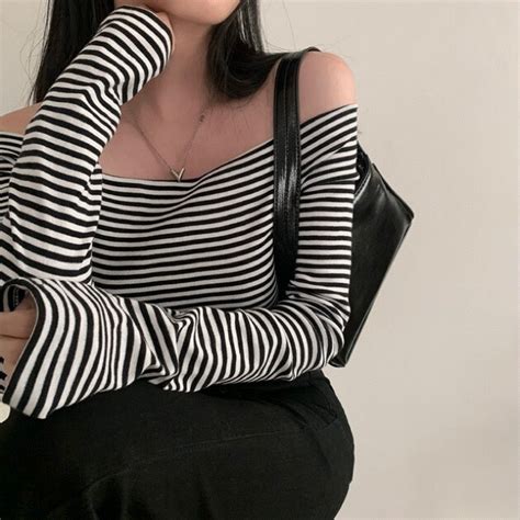 주문폭주여름원단 베르니 단가라 오프숄더 썸머 긴팔 티셔츠 T 에이블리