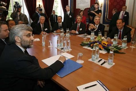 ۱۳ سال قبل سعید جلیلی درباره مذاکرات هسته‌ای چه می‌گفت