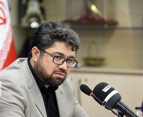 مدیرعامل سازمان تامین اجتماعی امروز دشمن وسط میدان است و نمی‌توانیم این را انکار کنیم