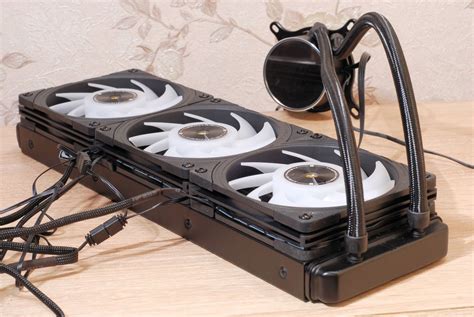 Обзор системы жидкостного охлаждения Thermalright Frozen Fusion 360 ...