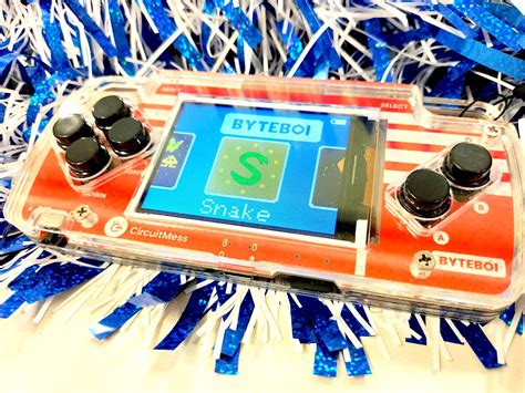 Byteboi Review Diy Handheld Gaming Console By Circuitmess
