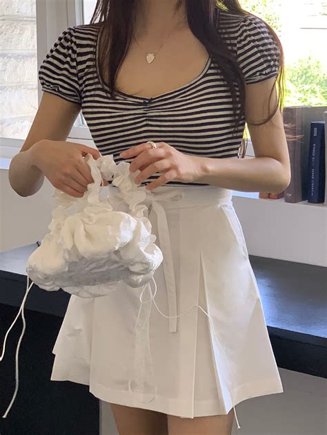 클로젯스토리지 🍒크롭티 미엘 위빙 단가라 스트라이프 반팔 티셔츠 2color