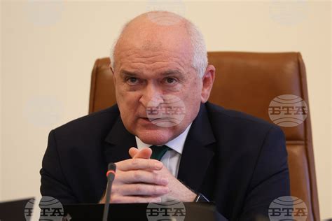 Нямам никакви основания да искам оставката на министъра на вътрешните работи Калин Стоянов