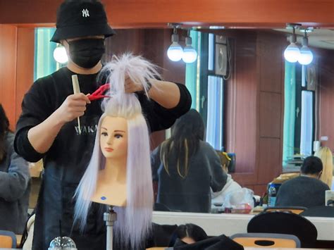 자랑거리 및 갤러리 22년 캡스톤디자인전 준비 헤어디자인과