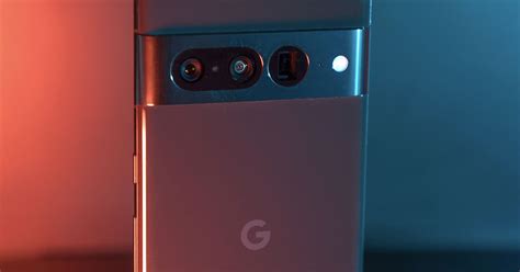 The Google Pixel S Camera Randomly Cracks According To Some Users PetaPixel