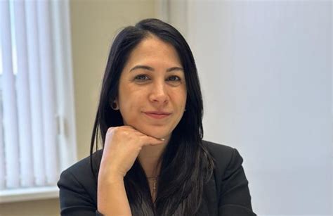 Не търсете бързо израстване в кариерата не се самозалъгвайте че знаете всичко