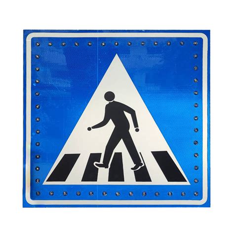 ป้ายกระพริบโซล่า คนข้ามถนน ป้ายเตือนเขตโรงเรียนโซล่าเซลล์