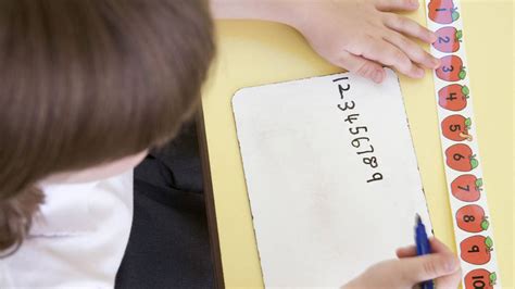 روش‌های جذاب و کارآمد آموزش اعداد به کودکان