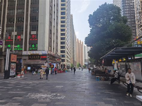 【10图】云岩区 三桥门面出售 房东急售 年租金108w 贵阳云岩三桥万科云岩大都会商铺商铺租售生意转让出售 贵阳58同城