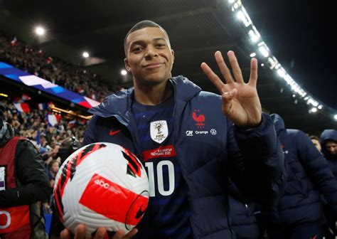 Skys The Limit As Mbappe Eyes Place In History The Peninsula Qatar