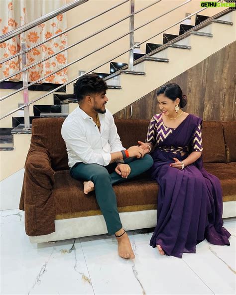 Vishnupriya Sainath Pathade Patil Instagram Bol Kar Liya Hua Candid 😂😂😂 Gethu Cinema