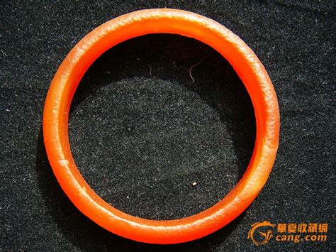 红缟玛瑙环出土 红缟玛瑙环 红缟玛瑙 大山谷图库