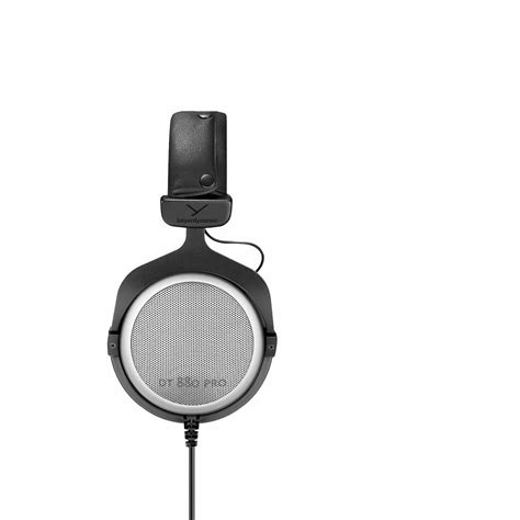 Beyerdynamic Dt 880 Pro 250 Ohm Wired Over Ear Headphones At ₹ 17990 Piece Wired Headphone In