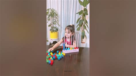 اهداف این بازی هماهنگی چشم و دست، دقت و‌تمرکز، شناخت رنگ‌ها، آموزش شعر