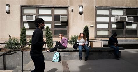 Having Sex In College Not Everyone Is Doing It And 6 Other Things You