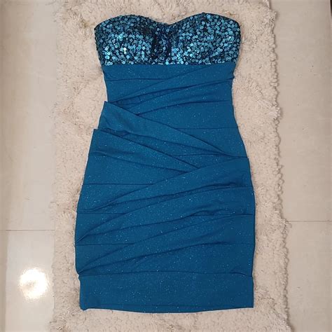 خرید و قیمت پیراهن مجلسی کوتاه دکلته پولکی اکلیلی از غرفه مروا هوم