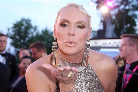 Brigitte Nielsen Laptop Wallpapers Wallpics Net Wallpapers Photos Pictures Backgrounds