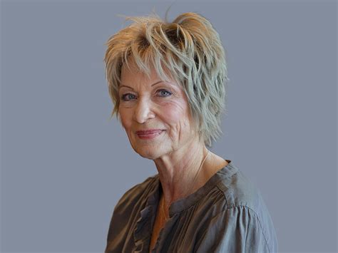 50 Ultimate Shaggy Bob Haircuts For Women Over 60 With Thin Hair