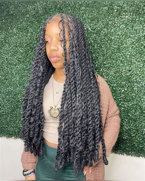 Bohemian Goddess Senegalese Twist 💕 Curly Hair Styles Twist Hairstyles Pretty Braided Hairstyles