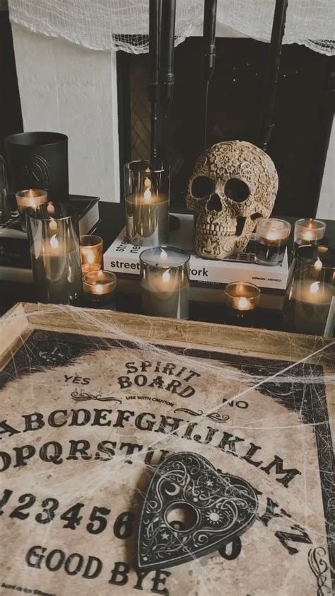 Creepy Chic Halloween Decor