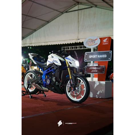 Jual Rolling Sasis Tanpa Mesin CBR250RR Konsep Naked Body CB250RR