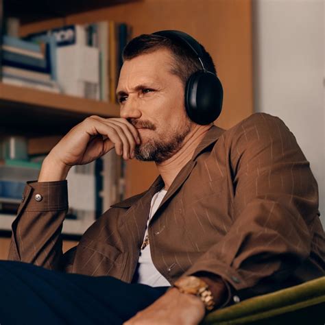 The Sonos Ace Is The Audio Brands First Bluetooth Over Ear Headphones