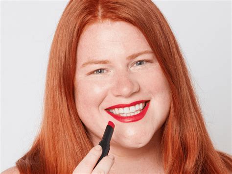 How Redheads Can Rock A Bold Lip How To Be A Redhead