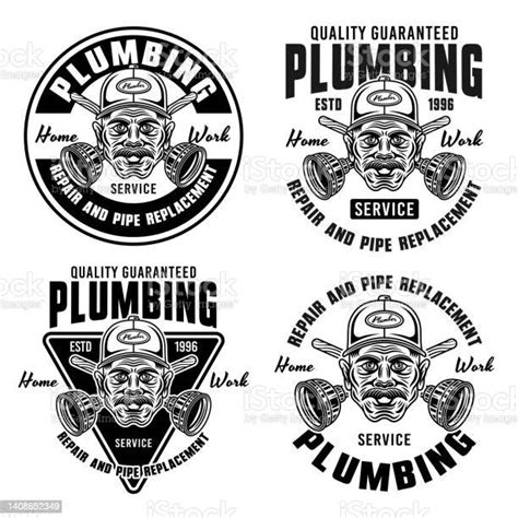 배관 서비스 및 벡터 빈티지 엠블럼 라벨 배지 또는 로고의 파이프 교체 세트와 배관공 헤드가 캡 모자와 교차 플런저에 있습니다