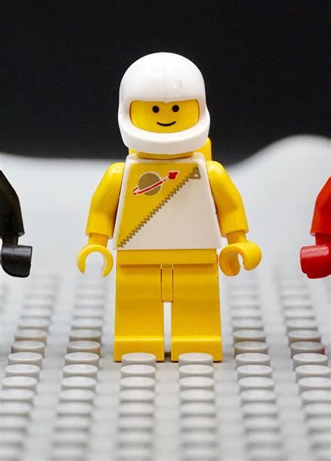 Futuron Monorail Classic Space Astronaut Minifigure Original Lego® Etsy