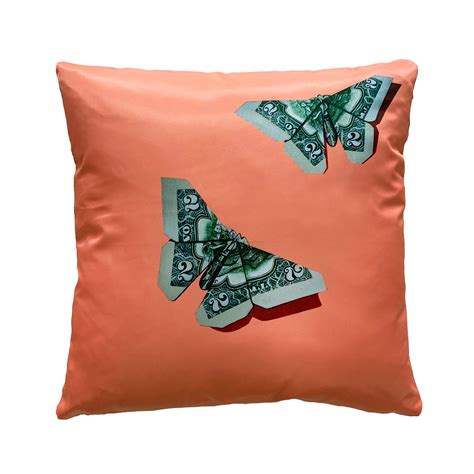 Pillows Sue Tsai