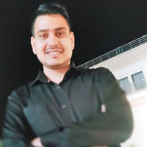 Sunny Sunny101219 On Threads